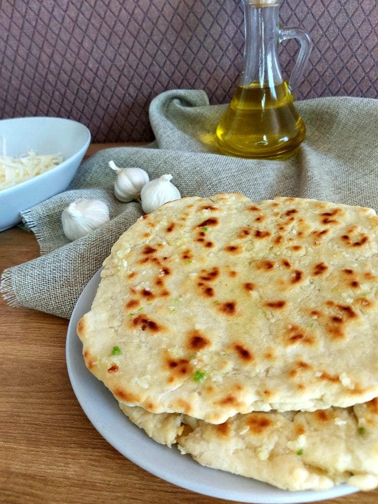 Garlic-Cheese Flatbread - A Cup Full of Sprinkles