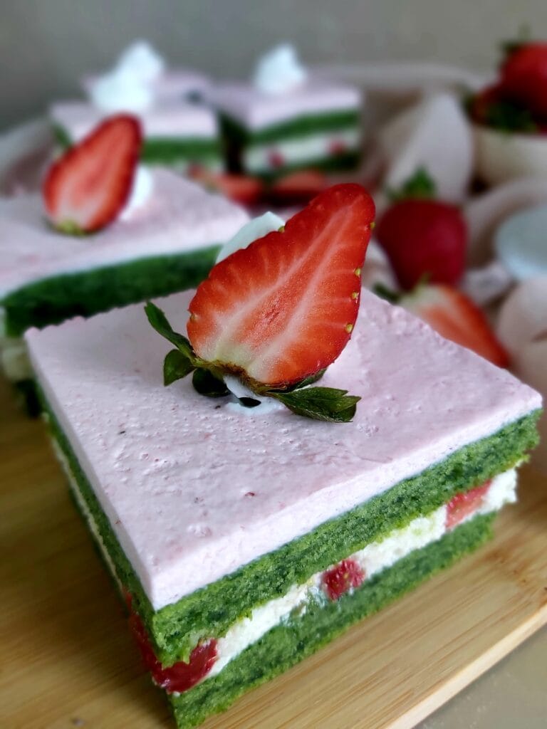 Strawberry Spinach Cake - A Cup Full of Sprinkles