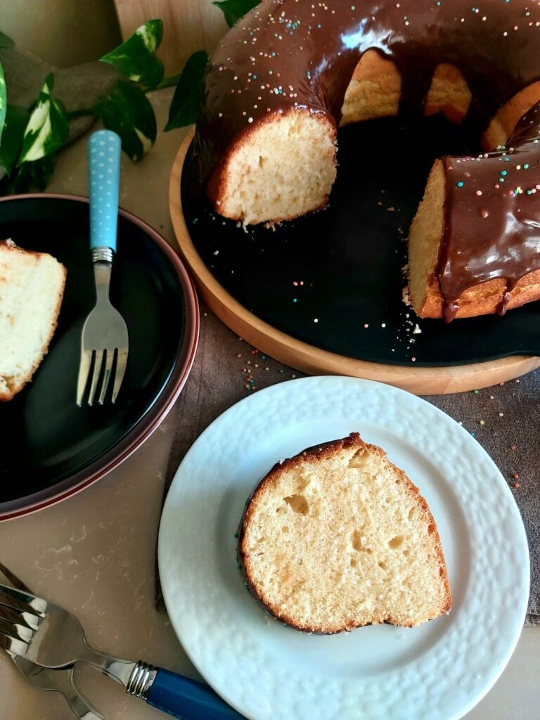 Homemade Chocolate Spread - A Cup Full of Sprinkles